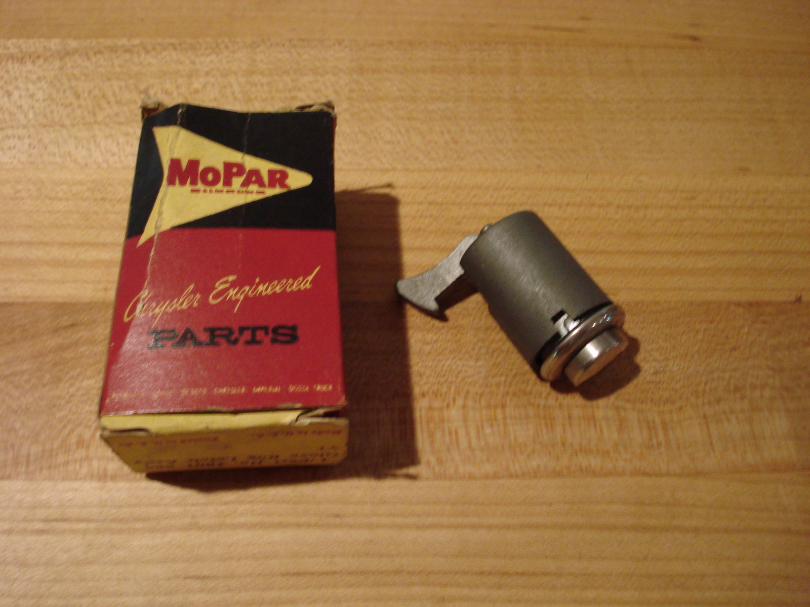NOS MOPAR GLOVE BOX LOCK W/O KEY PKG NIB!!! NICE!!! | eBay