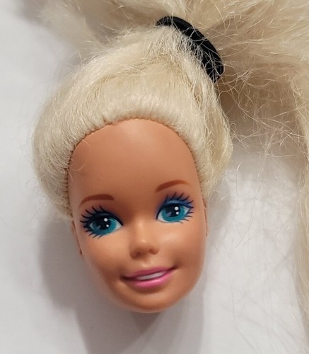 BARBIE HEAD ONLY WHITE BLONDE PINK LIPS CAUCASIAN FOR REPLACEMENT OR ...