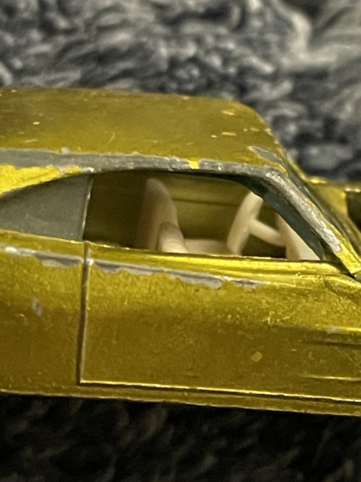 RED LINE HOTWHEEL CUSTOM DODGE CHARGER GOLD ANTI-FREEZE COLOR. 1968 ...