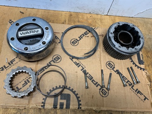 1999-2004 Ford F250 F350 Superduty WARN Locking Hub
