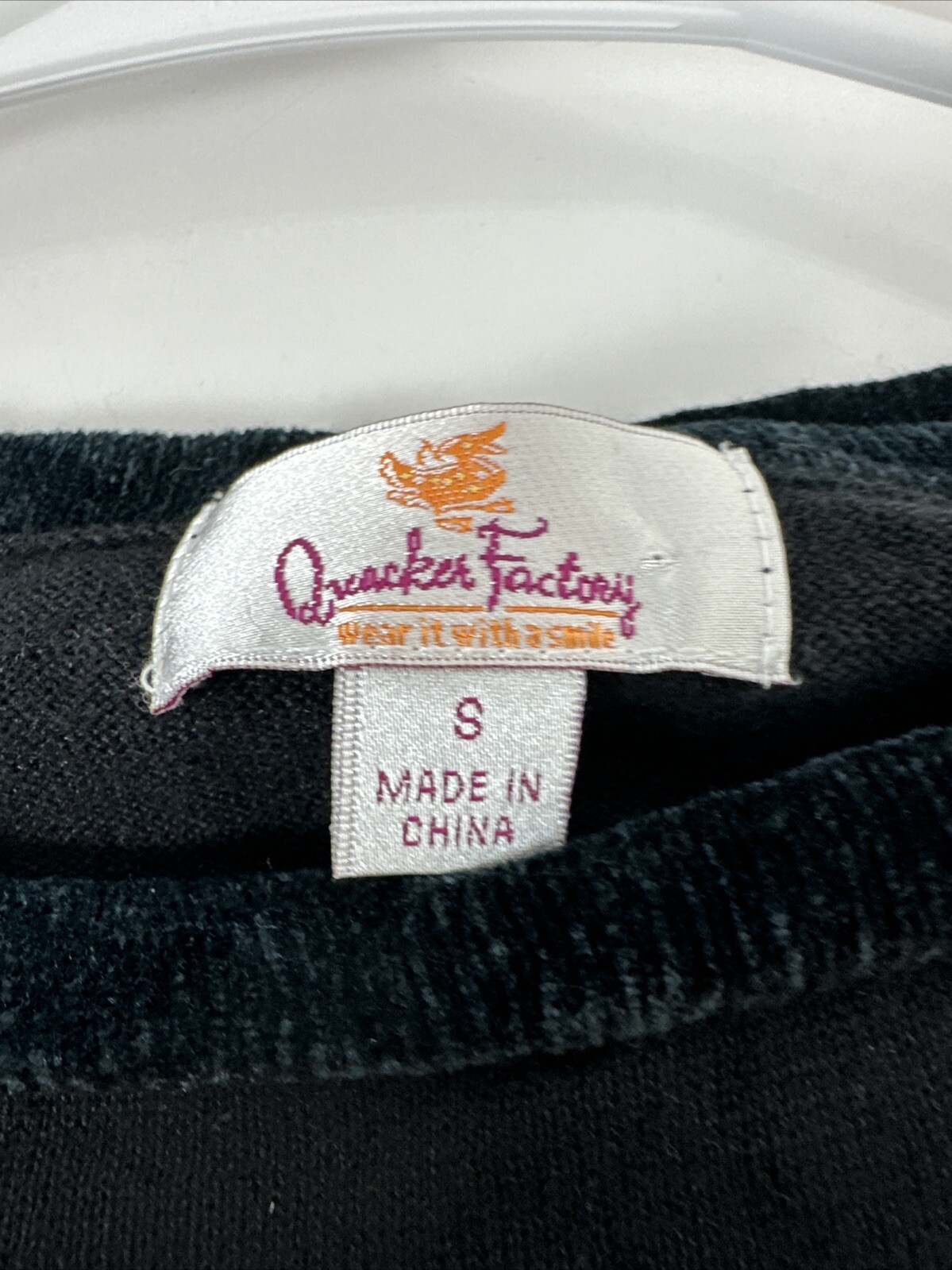 Quacker Factory Christmas Dog Sequins Pearls Santa Long Sleeve Shirt ...