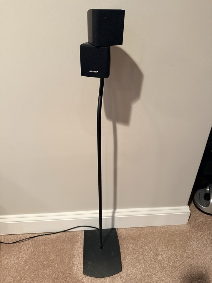 Bose Acoustimass 15 Home Theater System - 5 Speakers + Stands ...
