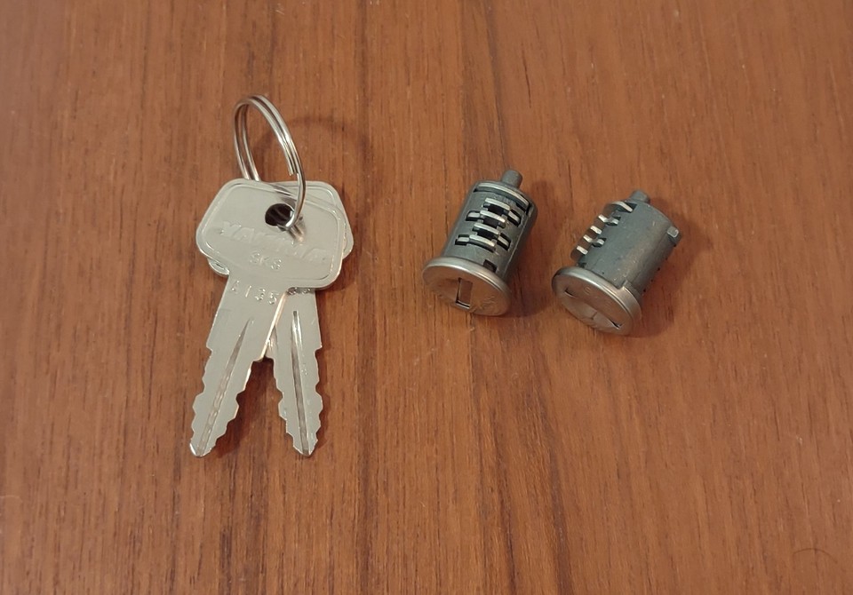 Yakima Car Rack Replacement Part SKS Lock Keys Pair New | eBay