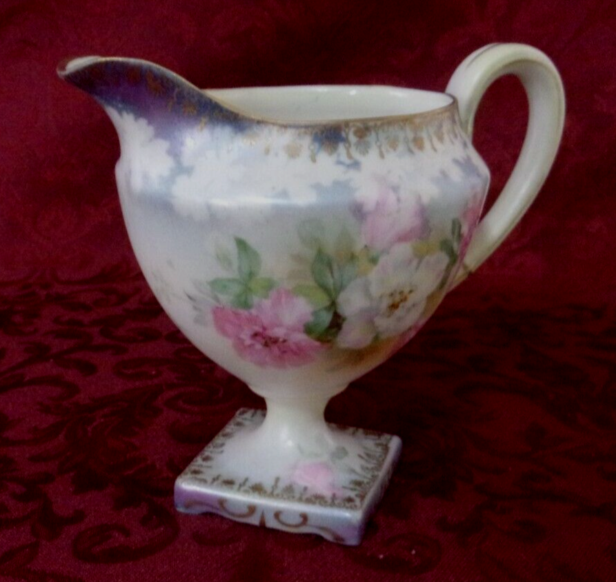 RS PRUSSIA PORCELAIN PEDESTAL CREAMER CREAM AND SUGAR SET GILT GOLD ...