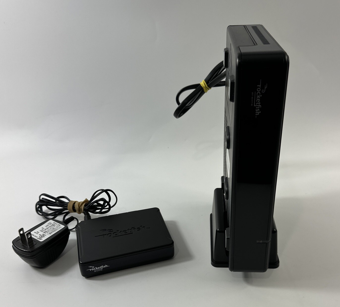 RocketFish RF-WHTIB Wireless Rear Speaker Kit | eBay