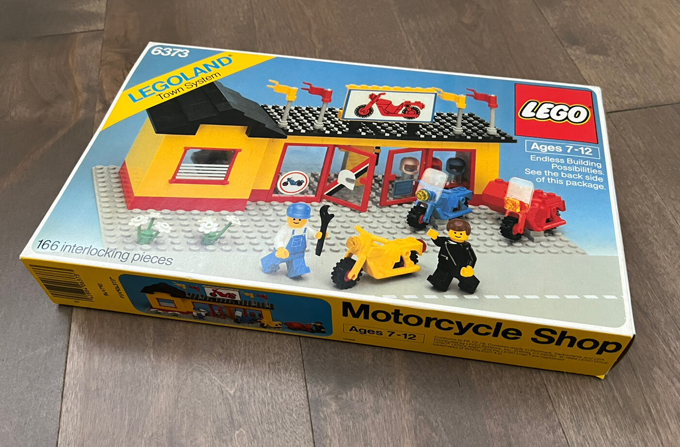 Legoland set 6373 Motorcycle shop City series Legos Town System | eBay