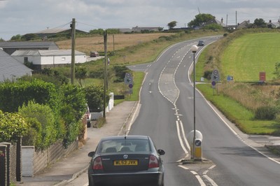 Photo 6x4 Pattingham Christmas Lights Lights by the Village Hall in ...