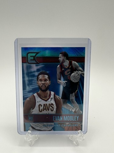 2021-22 Panini Chronicles Essentials Basketball Evan Mobley Blue RC 1/1 ...