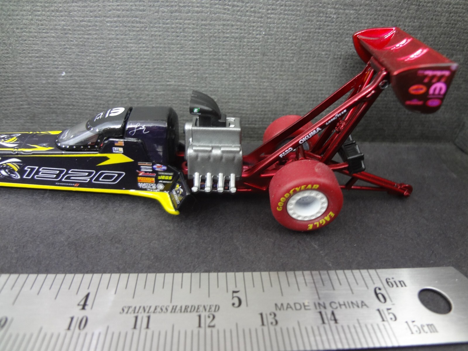 Auto World CHASE 1320 Angry Bee Leah Pritchett 2018 NHRA Top Fuel ...