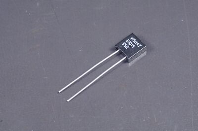 Y0075620R000F0L Vishay Metal Foil Resistor 620 Ohm 1% 300mW Rad VSR ...