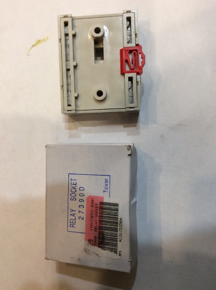 Magnecraft 12 Pin Relay Socket P/N 27390D | eBay