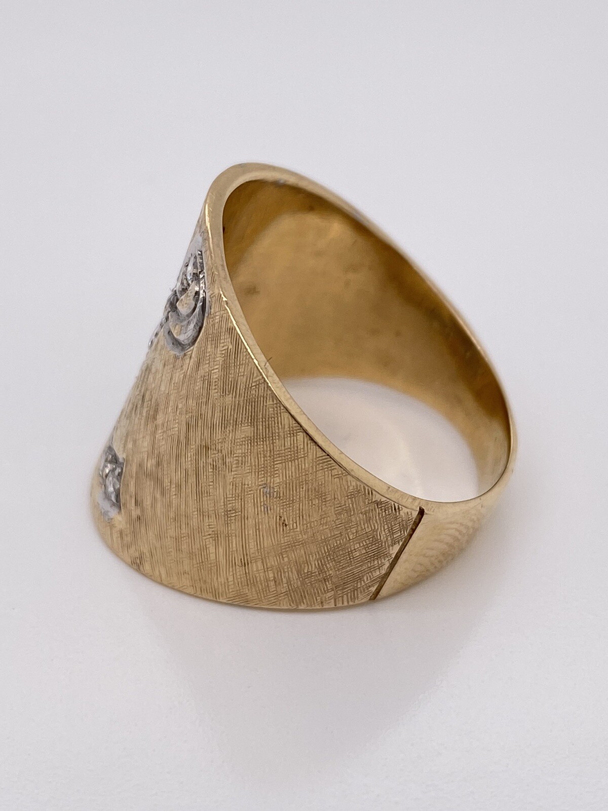 VINTAGE 14K YELLOW GOLD DIAMOND L RING SIZE 9.5, 9.9 GRAMS | eBay