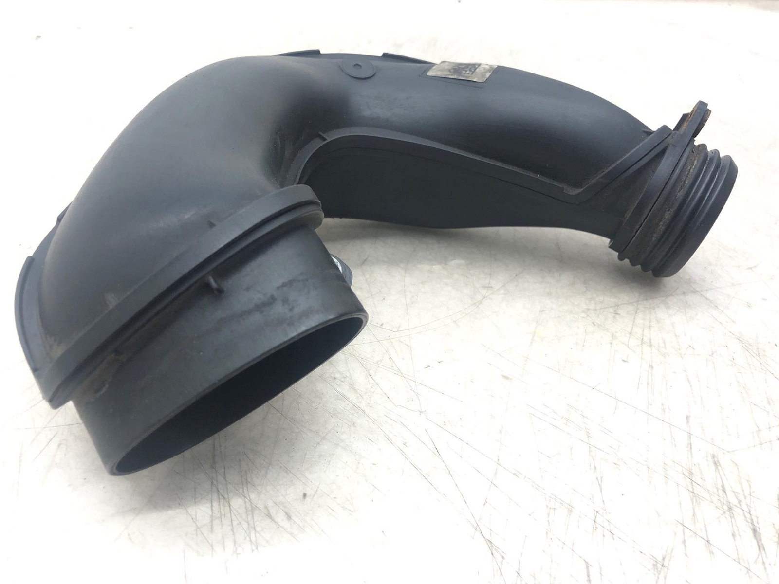 2014-2018 BMW X5 F15 3.0L TURBO LOWER BOTTOM DUCT HOSE PIPE TUBE ...