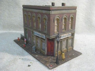HO scale Two Story Brick corner storefront building Weathered and ...