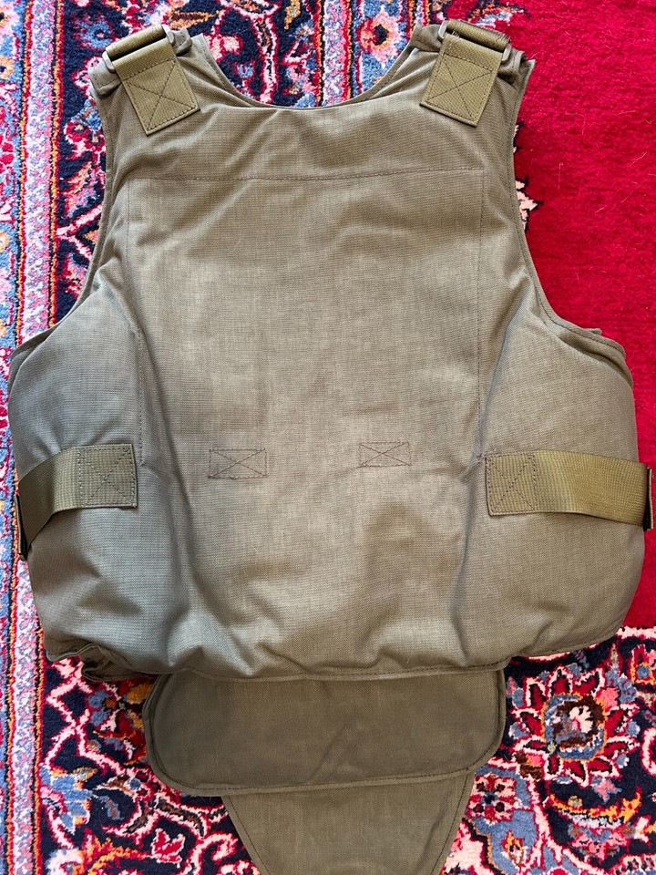 Beez Combat Systems Slick Armor Carrier with IIIA Inserts Olive Drab ...