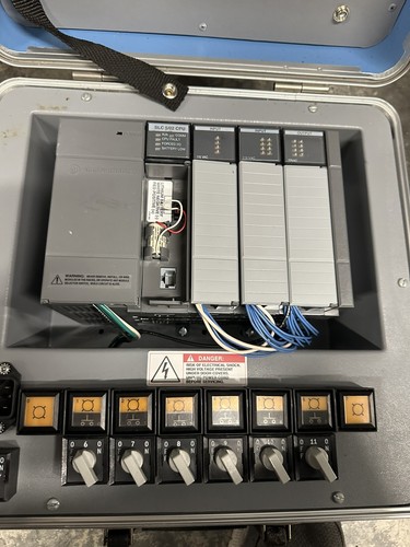 PLC ALLEN BRADLEY 1747-DEMO-7 SLC 500 TRAINING KIT BLACK PELICAN ...