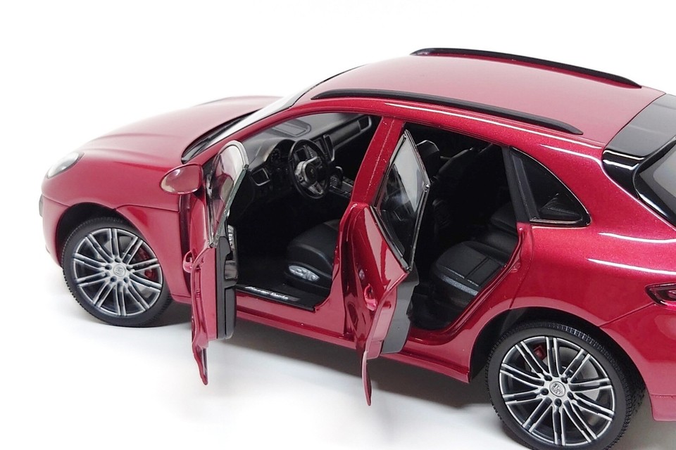 Minichamps 1:18 Porsche Macan Turbo in Impulse Red Metallic | eBay