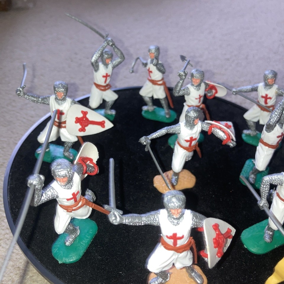 Vintage Timpo Crusaders Knights Look 👀 | eBay