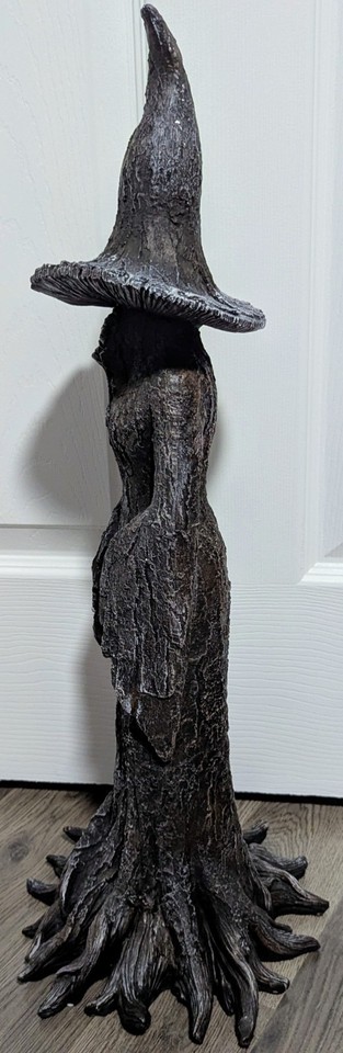 Cracker Barrel Tree Witch Statue 2025 | eBay