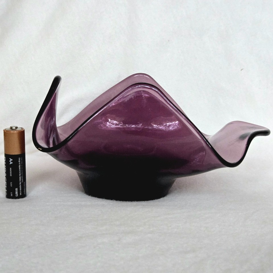 Vtg MCM Viking Glass Epic Amethyst Bon Bon/Votive Handkerchief Bowl ...