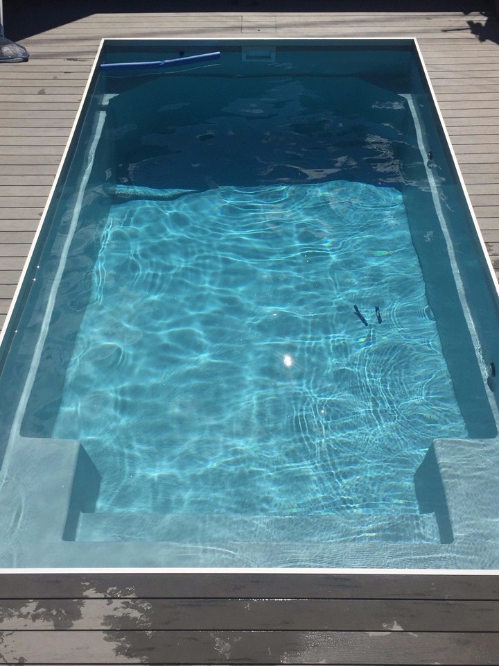 Franks Fibreglass Pools / Swimming Pools / Kit Pools / 7 x 3.5 infinity ...