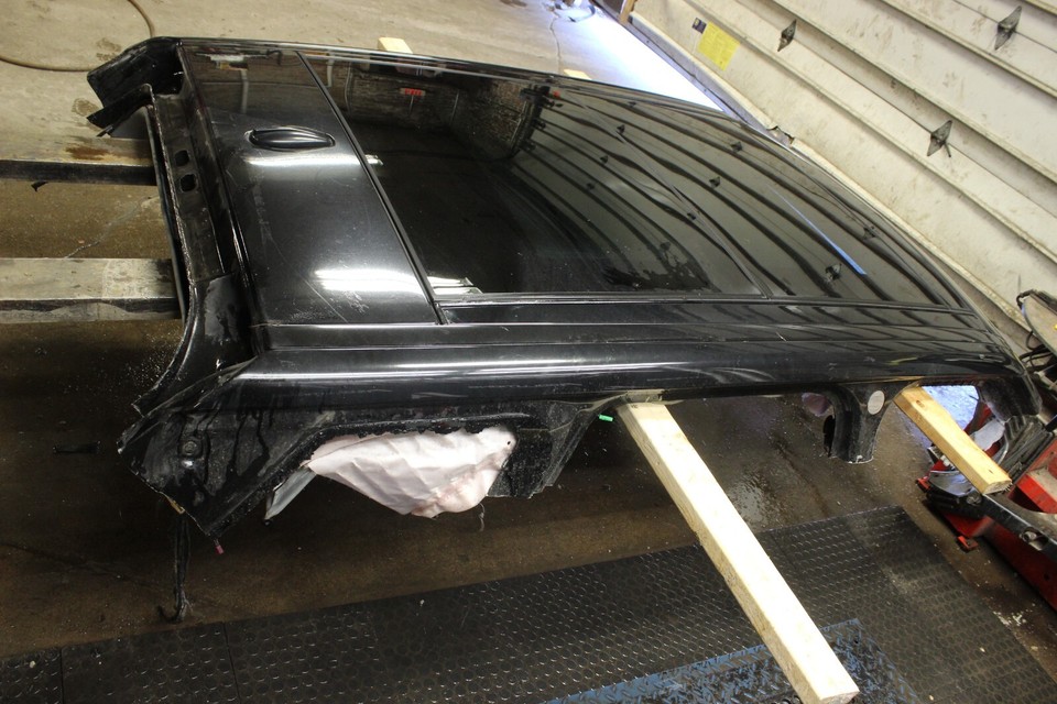 2014-2016 Range Rover Roof Panel W/ Pano Sunroof Glass Structure Cut