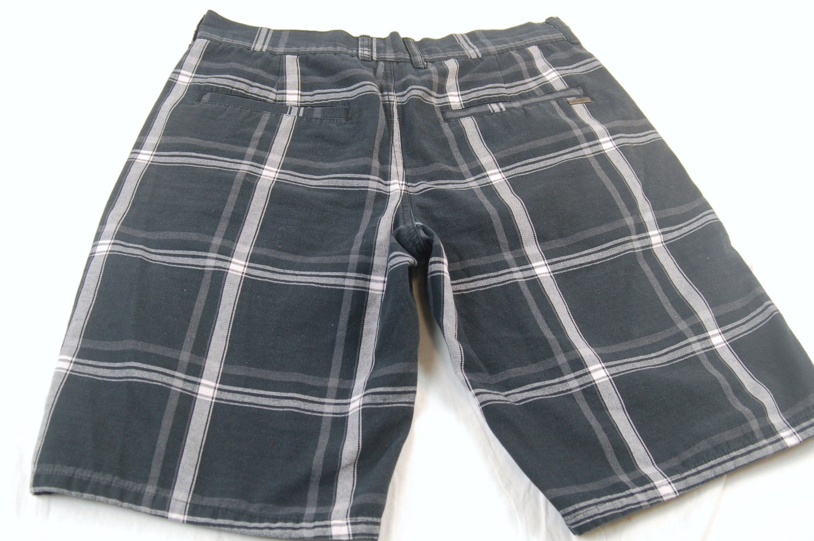 Free World Men's 32W x 11L Black Checked Casual Shorts #V411 | eBay