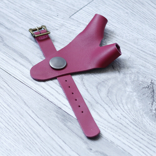 Leather Finger Gloves Sleeve guard Fingerstall Handguard For Archery ...