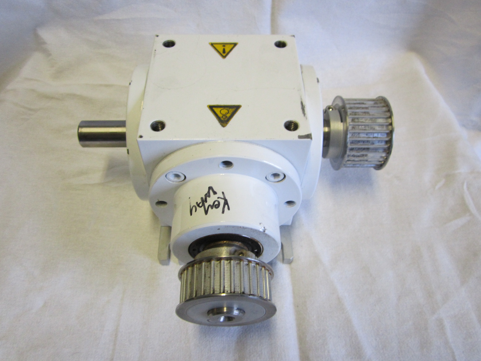 Atek Antriebstechnik V090 V 090 1:1D0-9.9-100 Three Way Right Angle ...