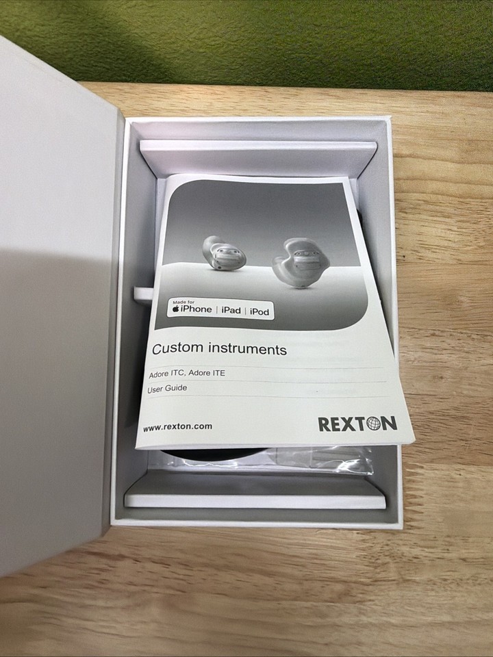 Rexton Adore ITC Hearing Aids Left And Right With Box And Accessories ...