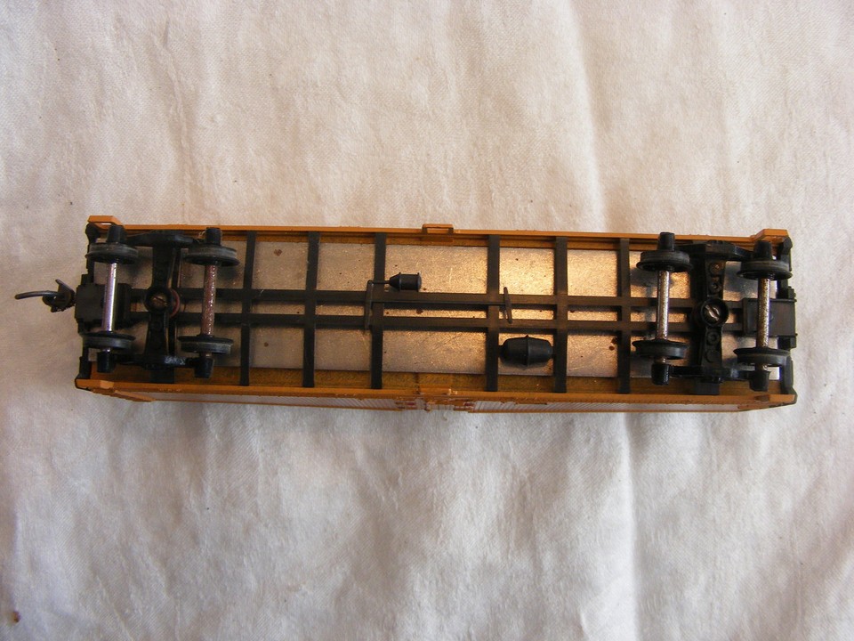 Vintage HO Scale Swift Premium Ham SRLX 21043 Box car | eBay