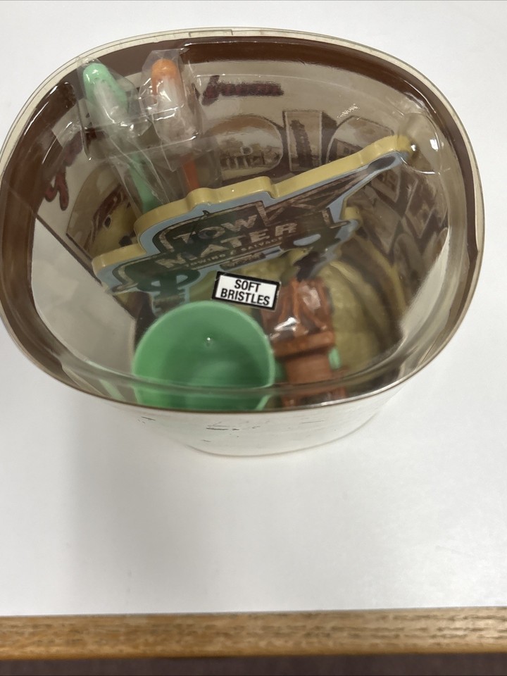 Disney Pixar Cars Radiator Springs Smile Toothbrush Set ~ READ ...