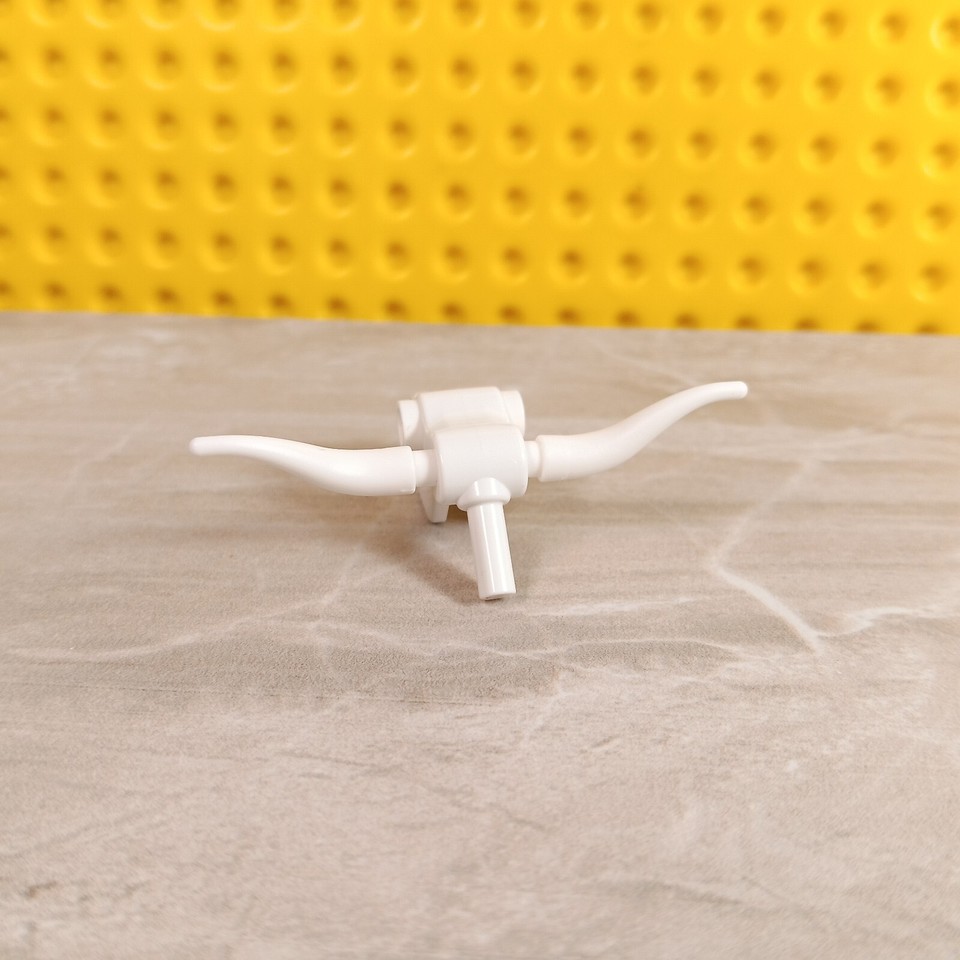 LEGO Cow Skull Cattle Head with Long Horns REAL LEGO PART Pin Neck ...