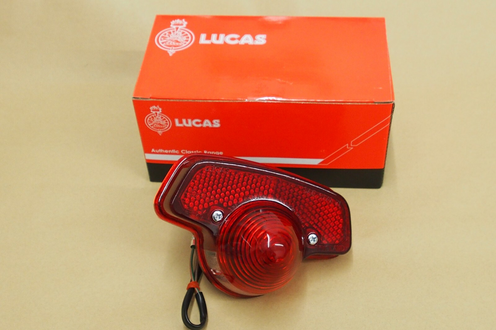LUCAS L679 REAR LIGHT UNIT SUIT BSA A65 NORTON 750 TRIUMPH T100 TR6 ...