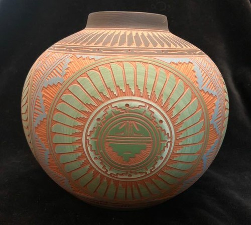 Signed Navajo David Willie Native American Etched Carved Pottery Vase 6 ...