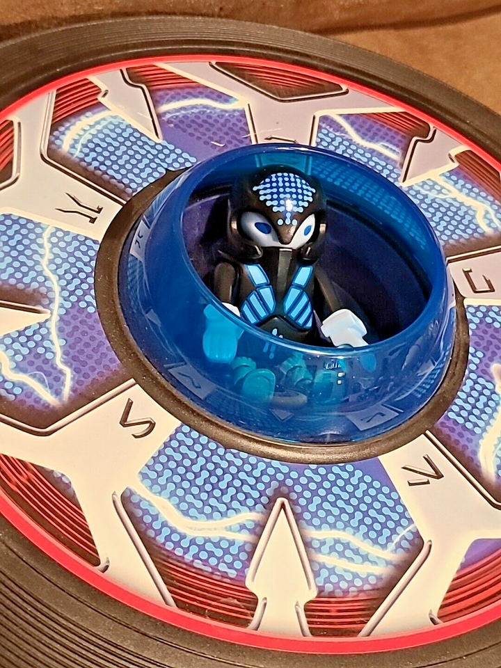 Playmobil 6183 Space Frisbee with Astronaut-Black/Blue | eBay