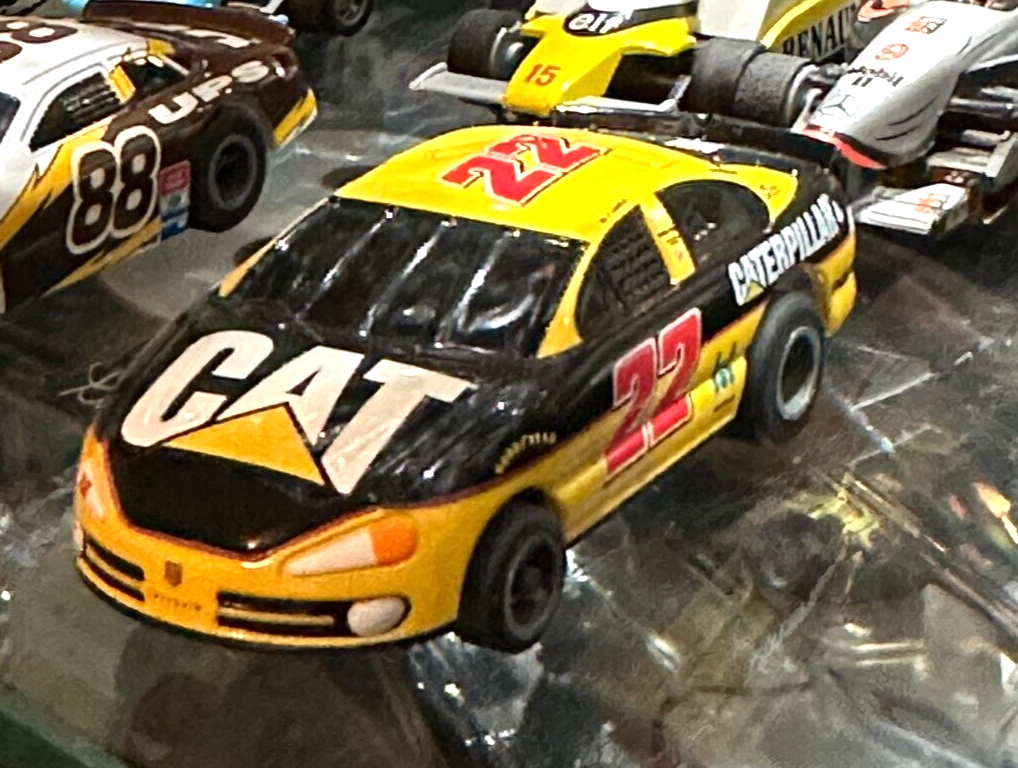 Life Like NASCAR CAT CATERPILLAR #22 HO Slot Car | eBay