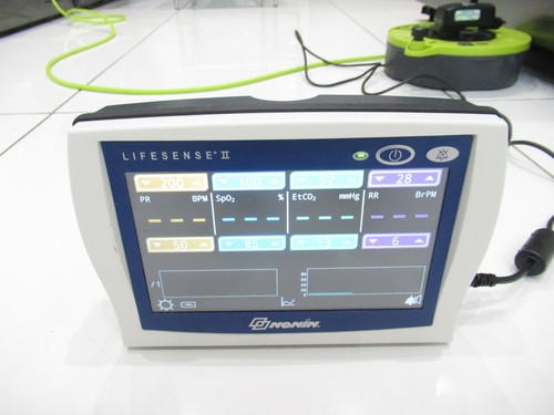 NONIN LIFESENSE II LS1 VITAL SIGNS PULSE OXIMETRY CAPNOGRAPHY SPO2 ...