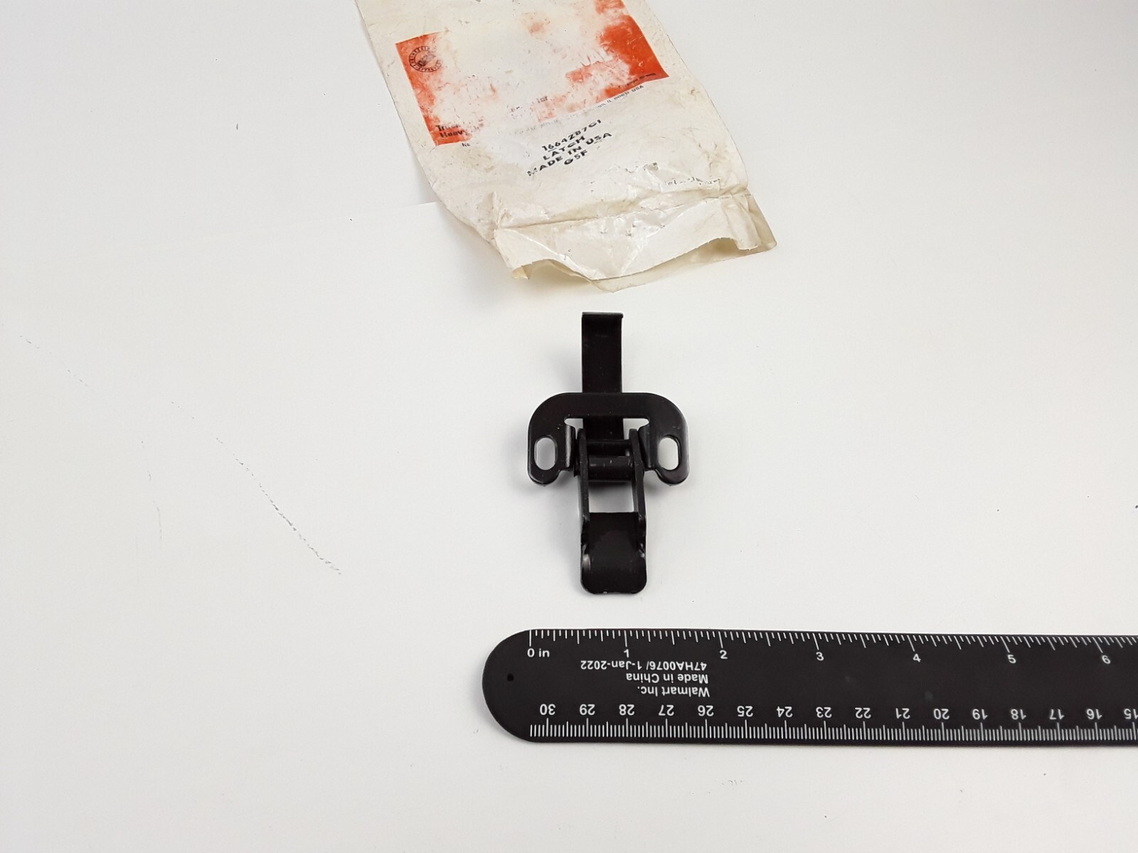 TRUCK INTERNATIONAL 1664287C1 LATCH ENGINE COVER BLACK FAST FREE ...