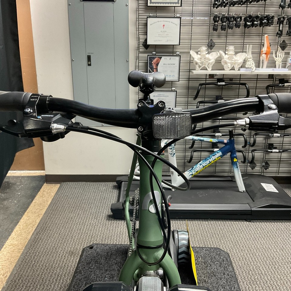 Retrospec Amok Hybrid Bicycle Shimano Acera 1 x 8 Speed Mechanical Disc ...