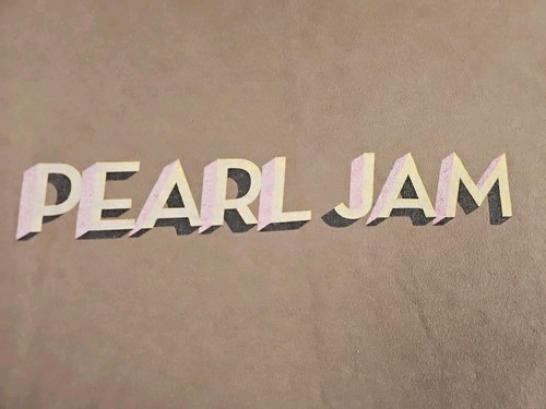 Original PEARL JAM North American Tour T SHIRT (c) 2016 3D Letters Band ...