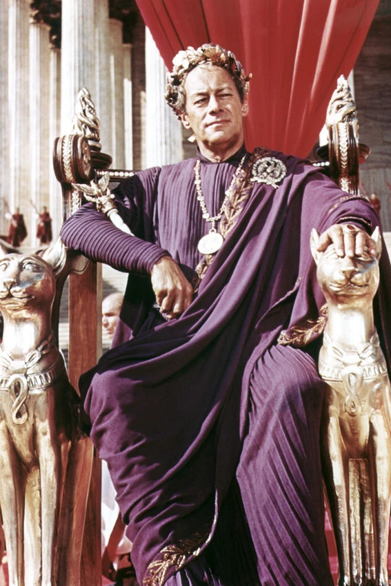 Cleopatra And Julius Caesar Costumes