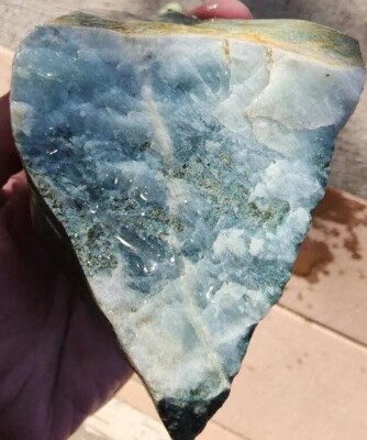 GREEN JADEITE from California - BEAUTIFUL Rough Jade. Clear Creek CA ...