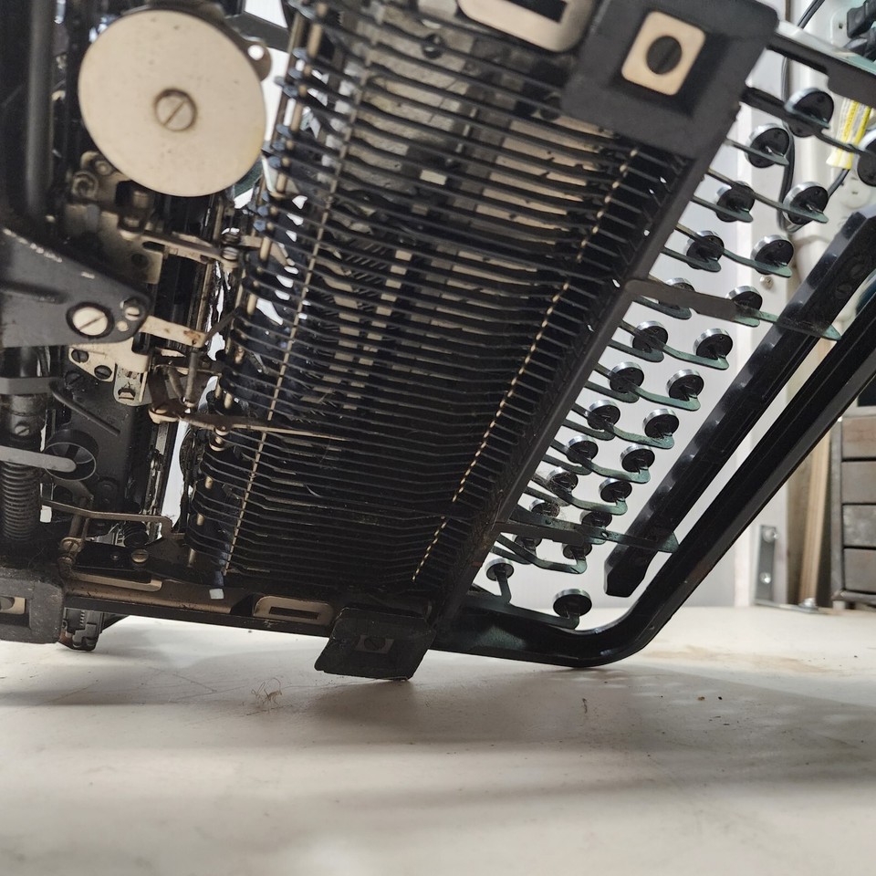 REMINGTON RAND MODEL 1 TYPEWRITER #P123539 SATISFACTION GUARANTEED ...