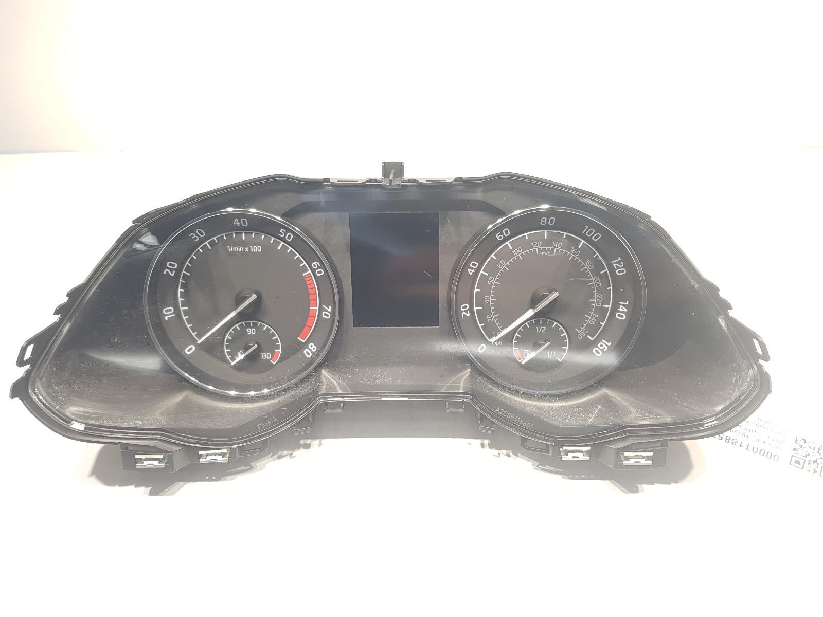 SKODA SUPERB SPEEDOMETER INSTRUMENT CLUSTER 1.5 PETROL 3V0920940C MK3 ...