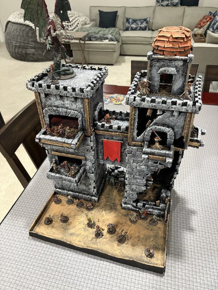 Dungeons & Dragons Or Miniature Wargaming Display Terrain Castle Ruins ...