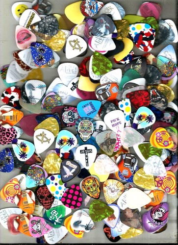 "$2.99 FOR 10 " " " GUITAR PICKS BASE MUSIC STRINGS BANDS, CONCERT ...