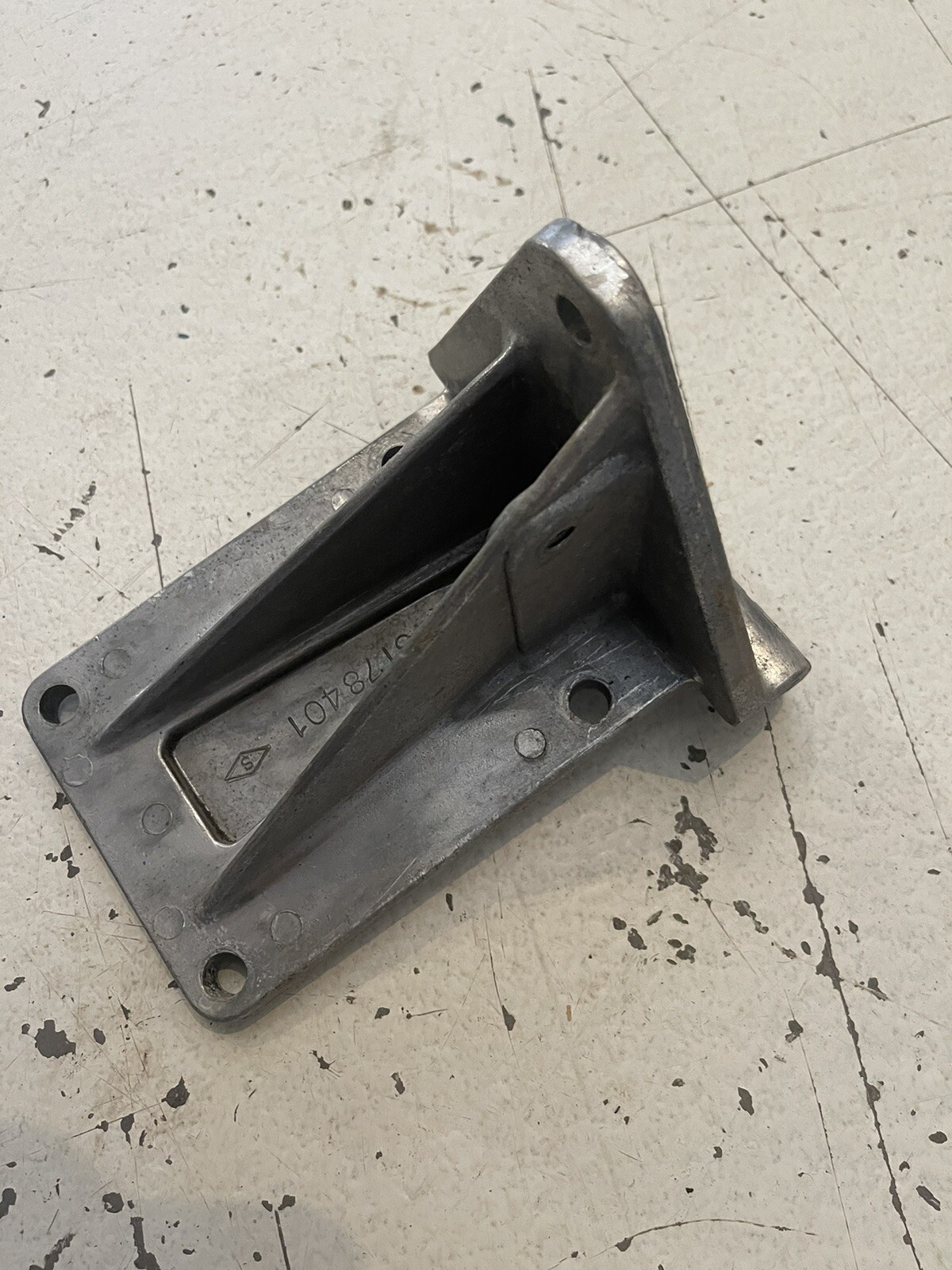 AMC Gremlin Hornet Javelin 6 cylinder York A/C bracket 199/232/258 | eBay