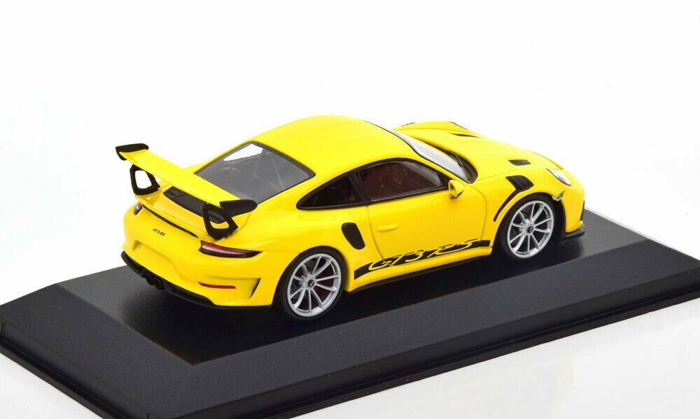 Porsche 991 Gt3 Yellow