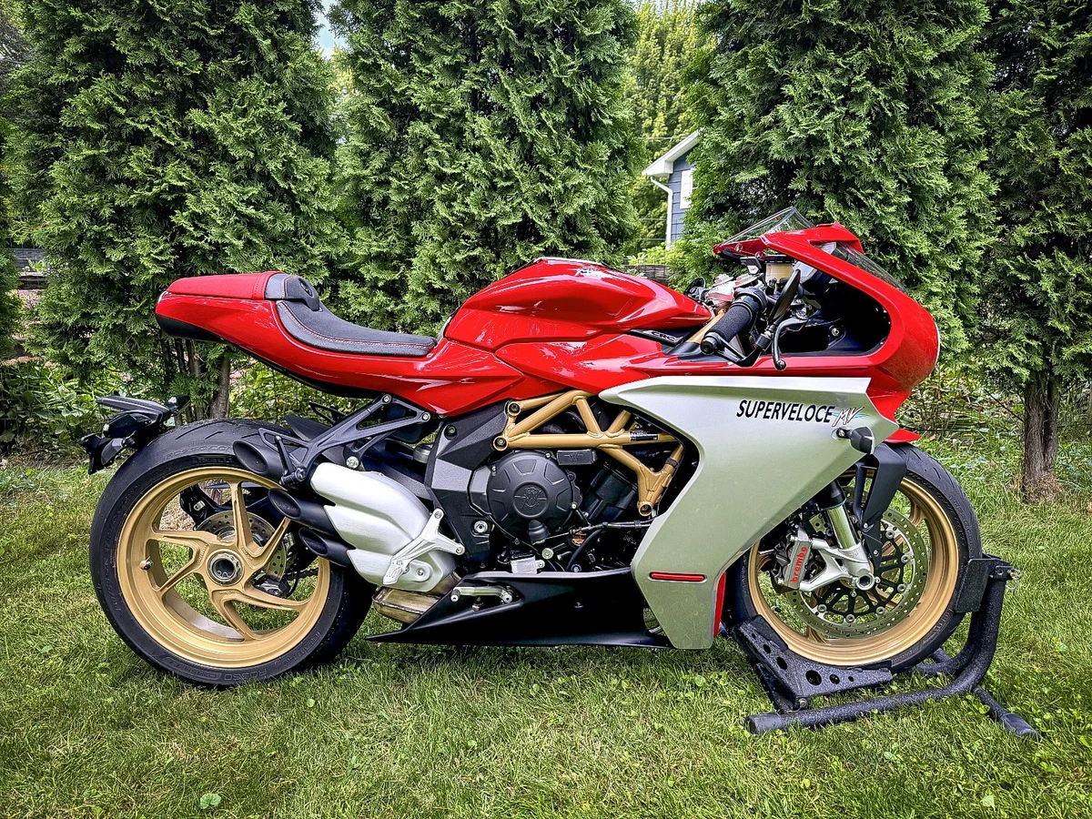 Is This MV Agusta Superveloce an Exquisite Bargain?